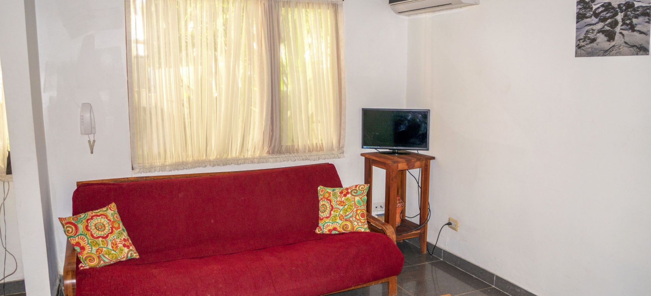 CWC - LIVING ROOM - Casa Wasabi